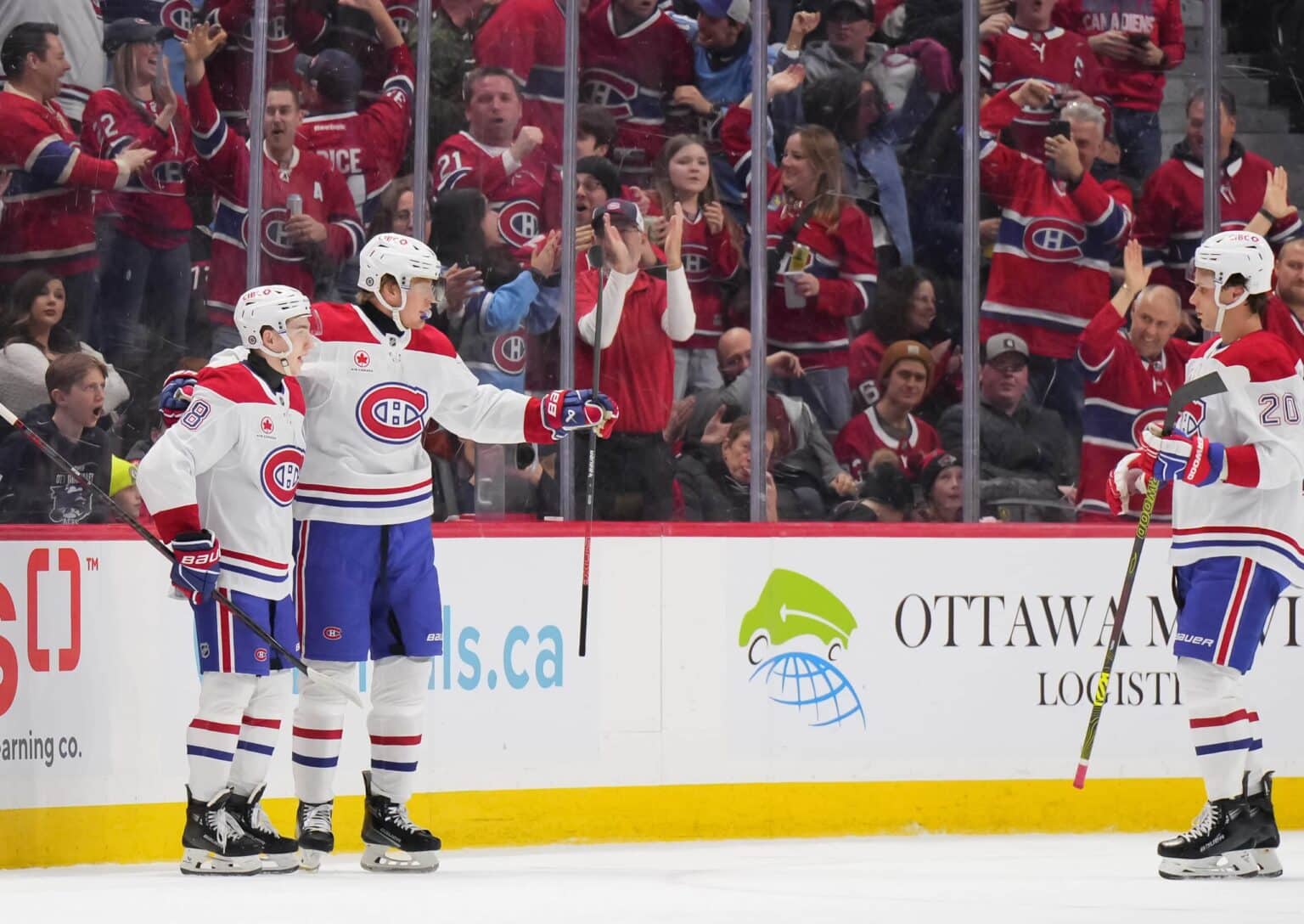 Montrealissa paloi pinna – Patrik Laine sai täyslaidallisen